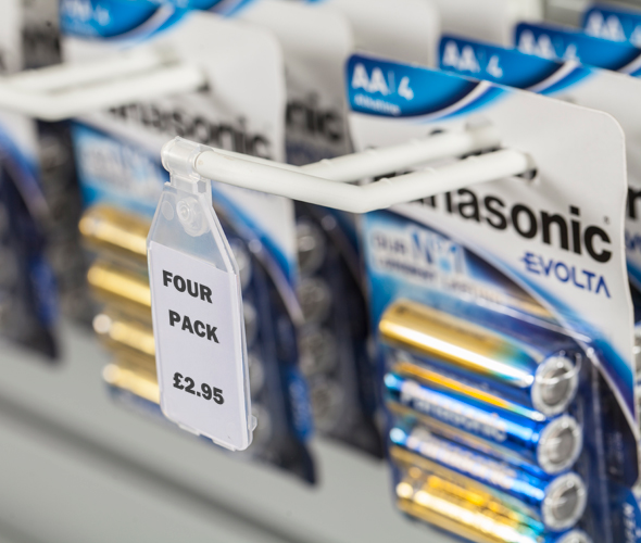 Clear Narrow Top Swing Price Tag for 4mm Ø (25x38mm) - Alplas